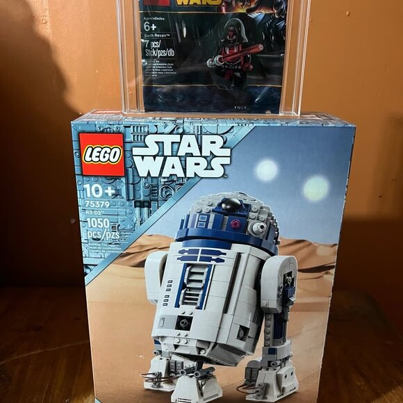 Lego | Toys | Lego Star Wars Darth Revan And R2d2 75379 Bundle | Poshmark